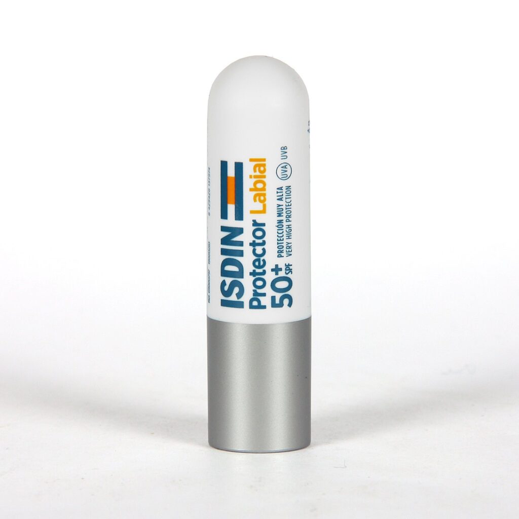 PROTECTOR LABIAL +50 BARRA ISDIN - Laser Country Dermatología